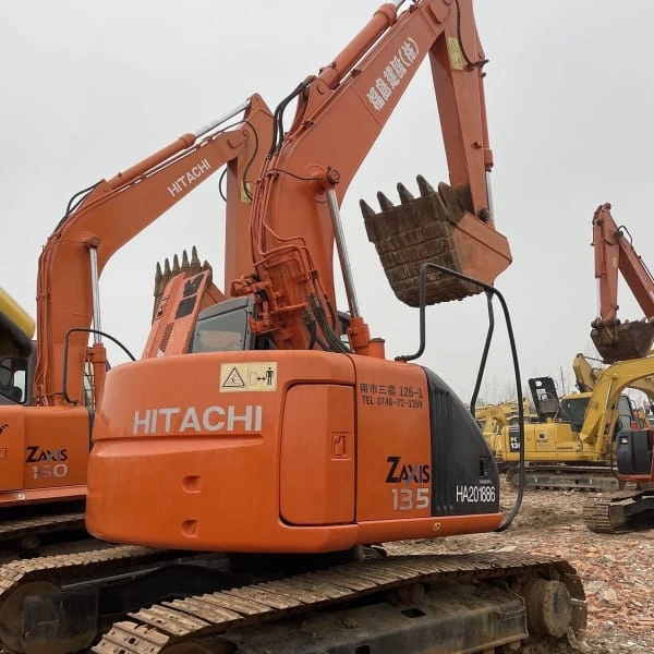 Hitachi ZX135 Used Excavator - LuanHui